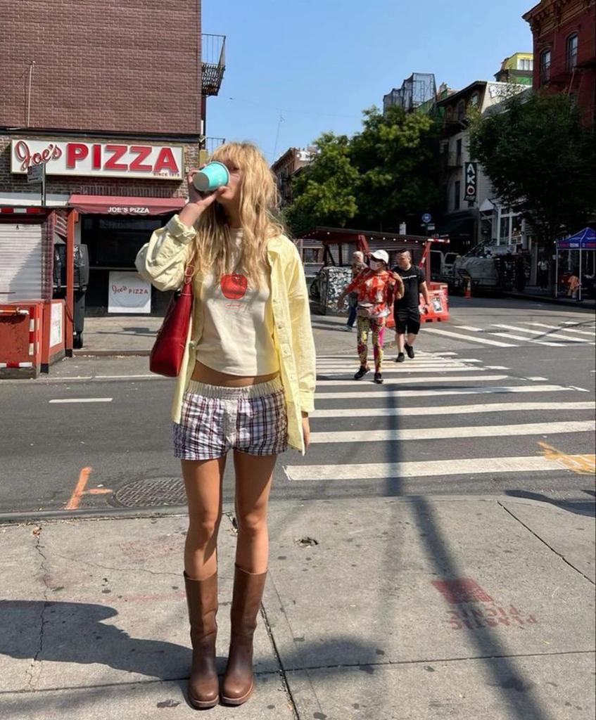 Trinket Tee Early Access – Ani Vintage